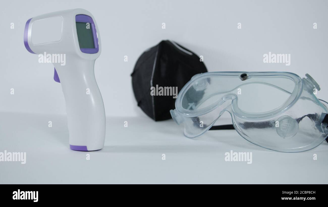 Equipment for medical use during contingency Stock Photo - Alamy