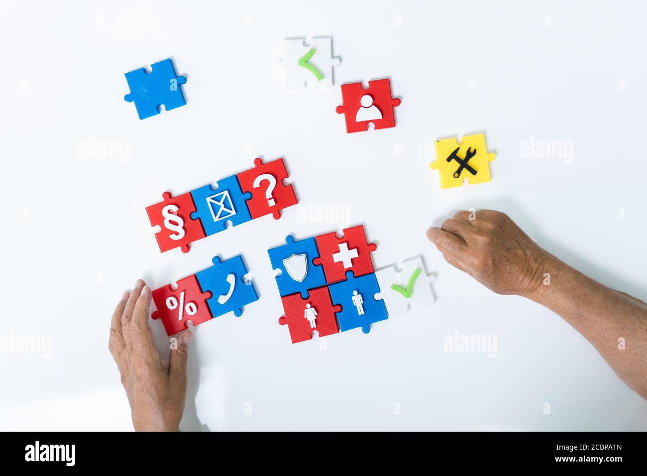Jigsaw man puzzle old hi-res stock photography and images - Alamy