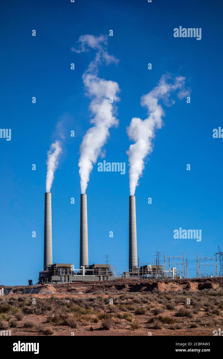 Electricity generating plant hi-res stock photography and images - Alamy