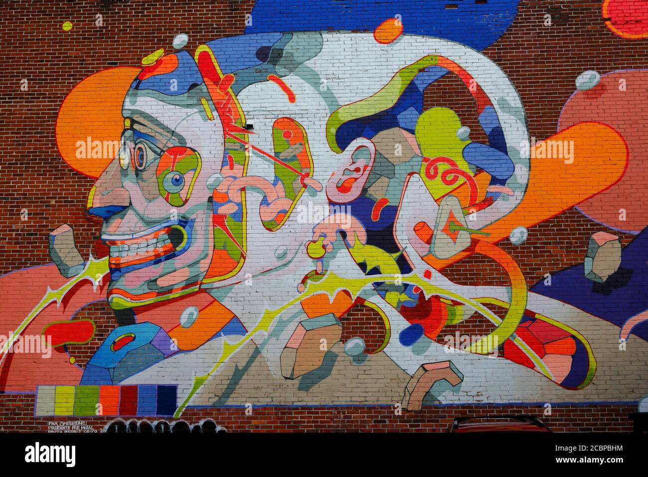 Montreal quebec mural urban hi-res stock photography and images - Alamy
