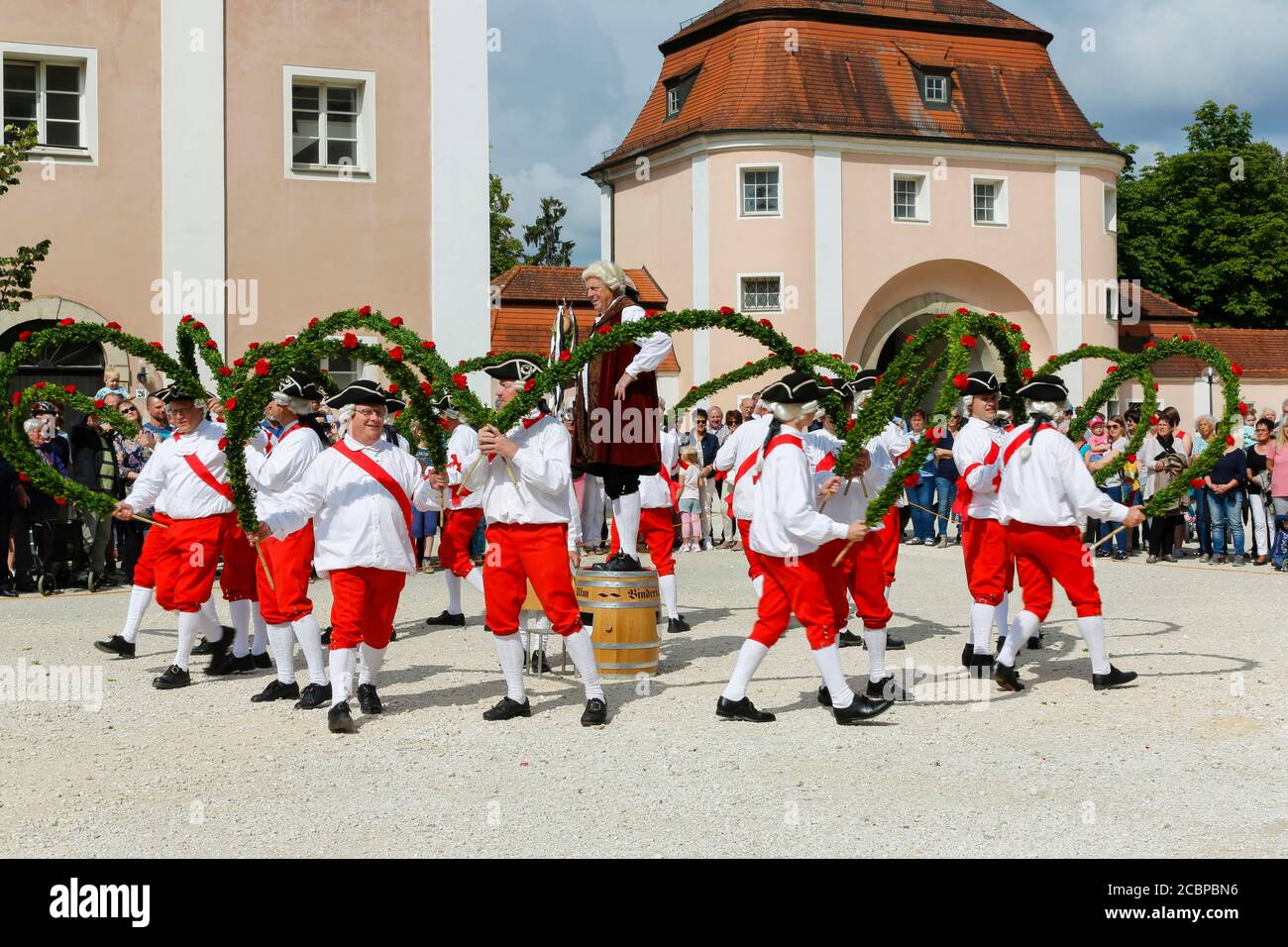 Ulmer Binder Dance in the monastery yard in Wiblingen, tradition ...