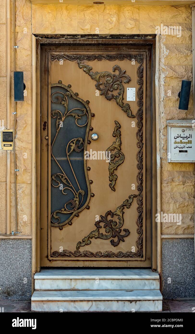 Saudi Arabian doors Stock Photo - Alamy