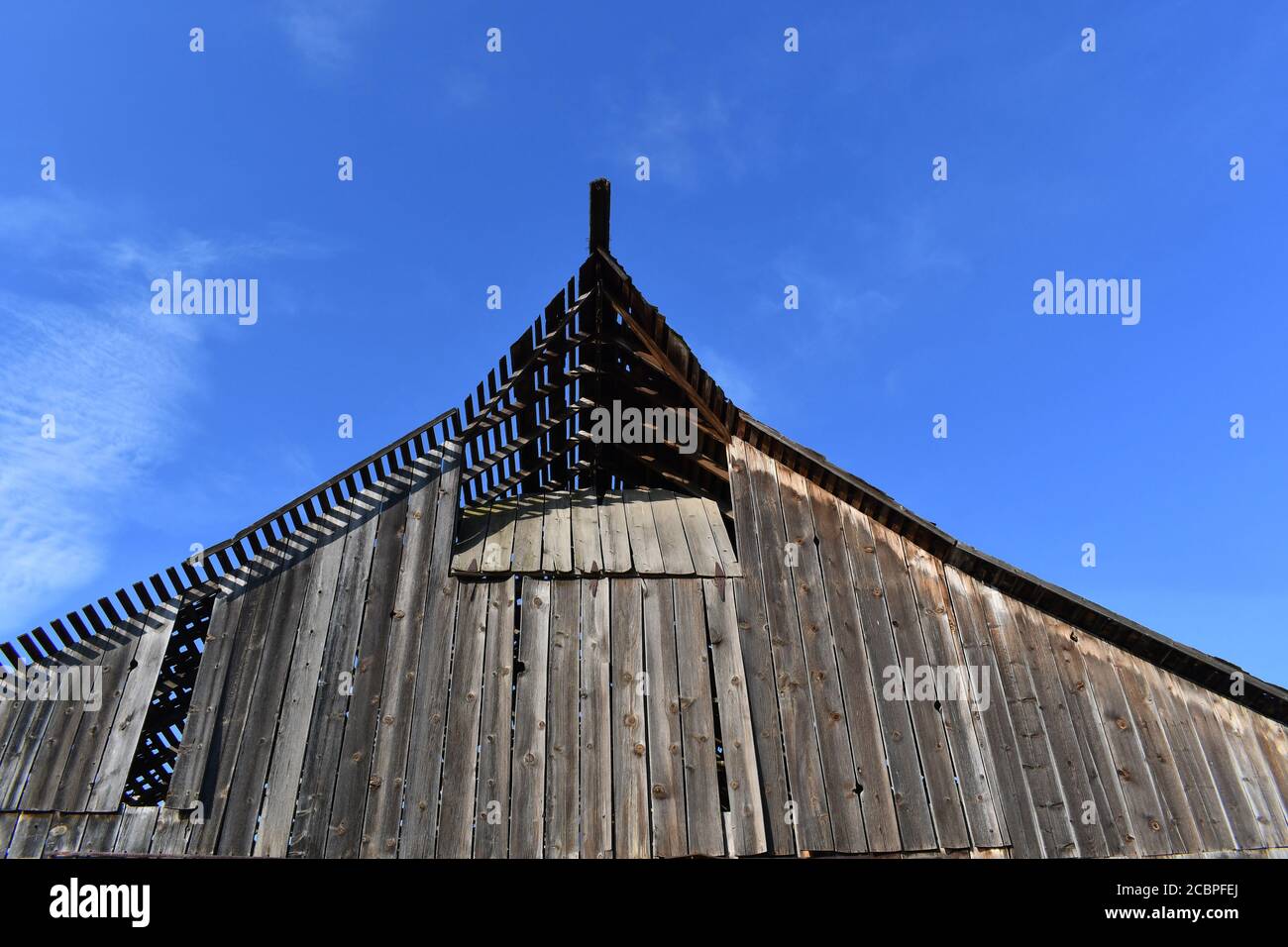 Low angle shot of a roof of an old barn in the farm Stock Photo - Alamy