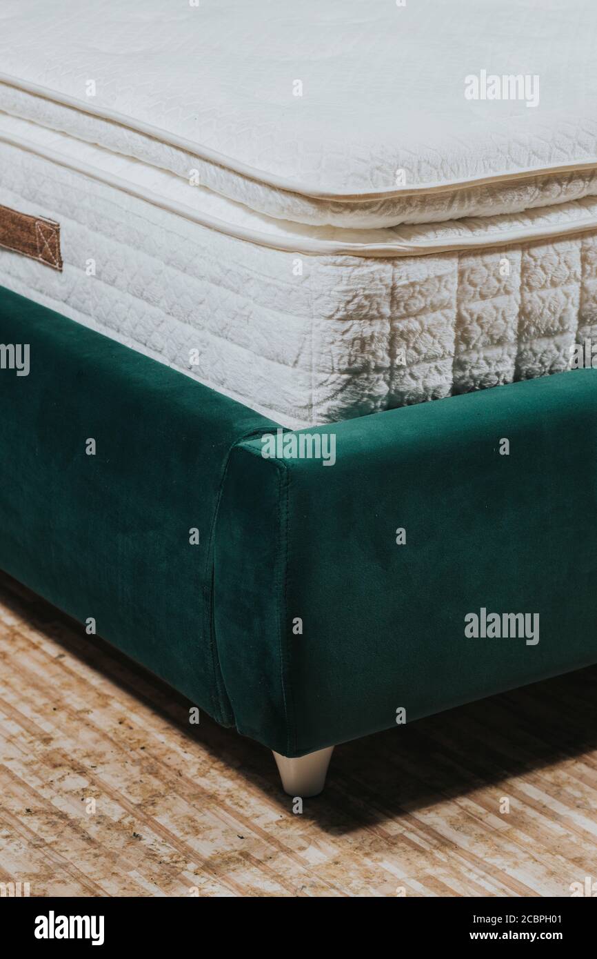 Corner bed hi-res stock photography and images - Alamy