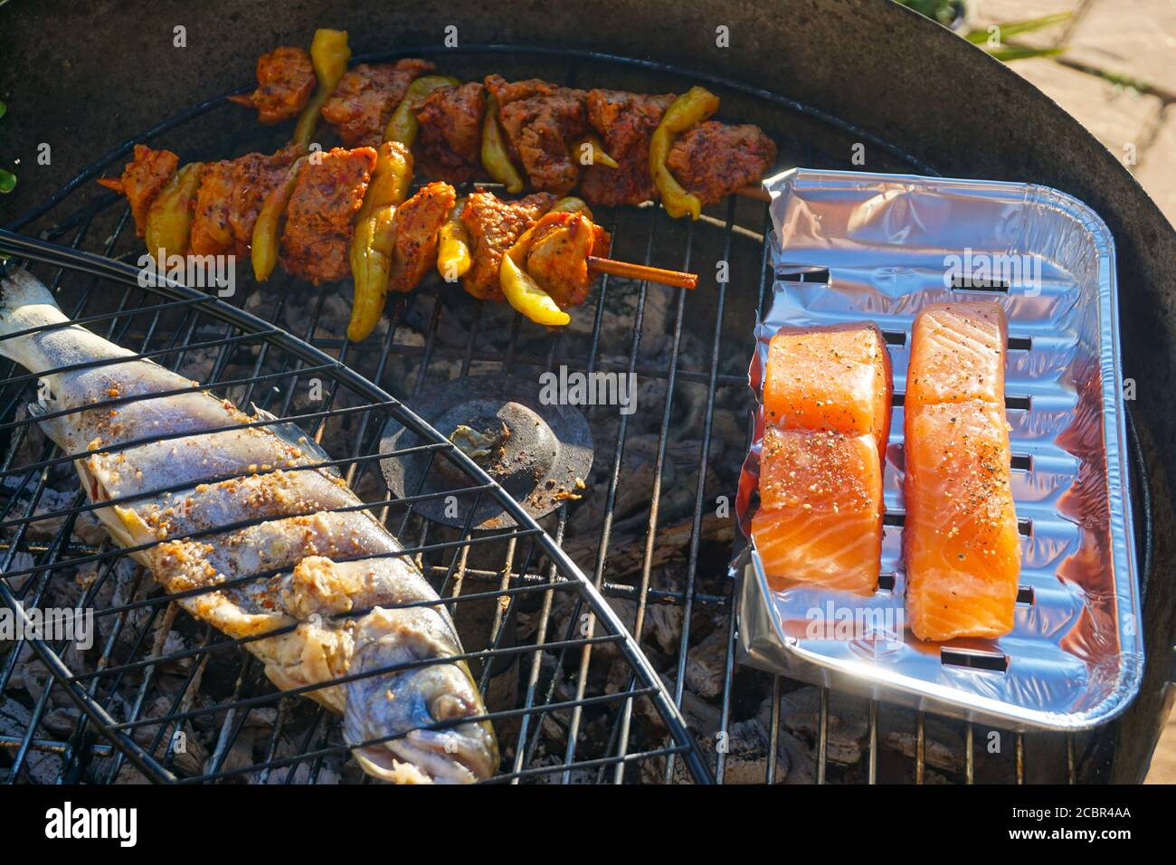 Chicken fish hi-res stock photography and images - Alamy