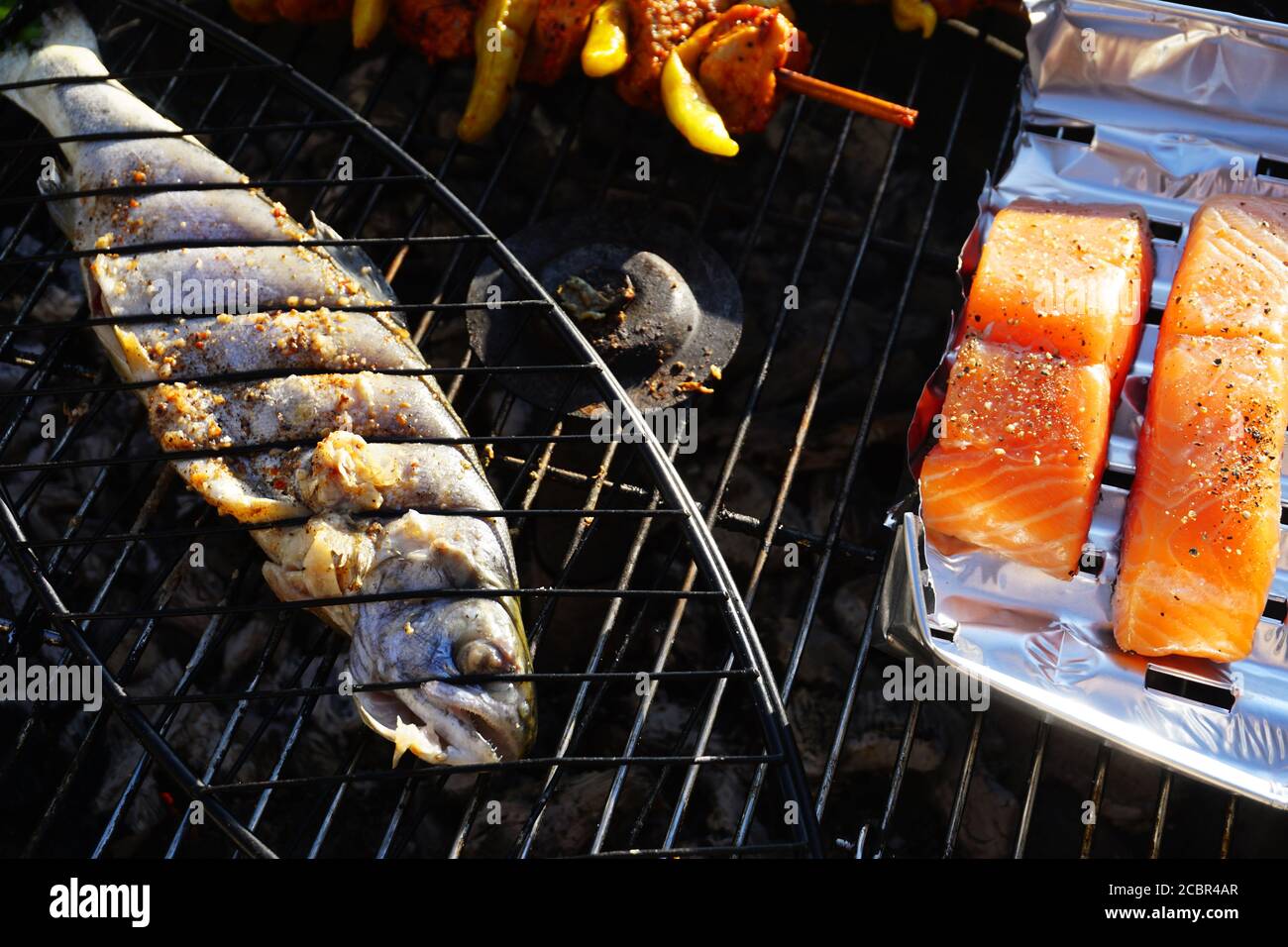 Close up bbq grill hi-res stock photography and images - Alamy