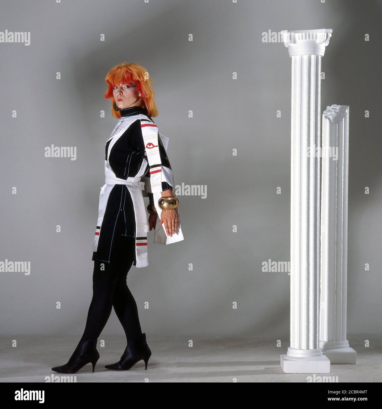 British punk rock singer toyah hi-res stock photography and images - Alamy