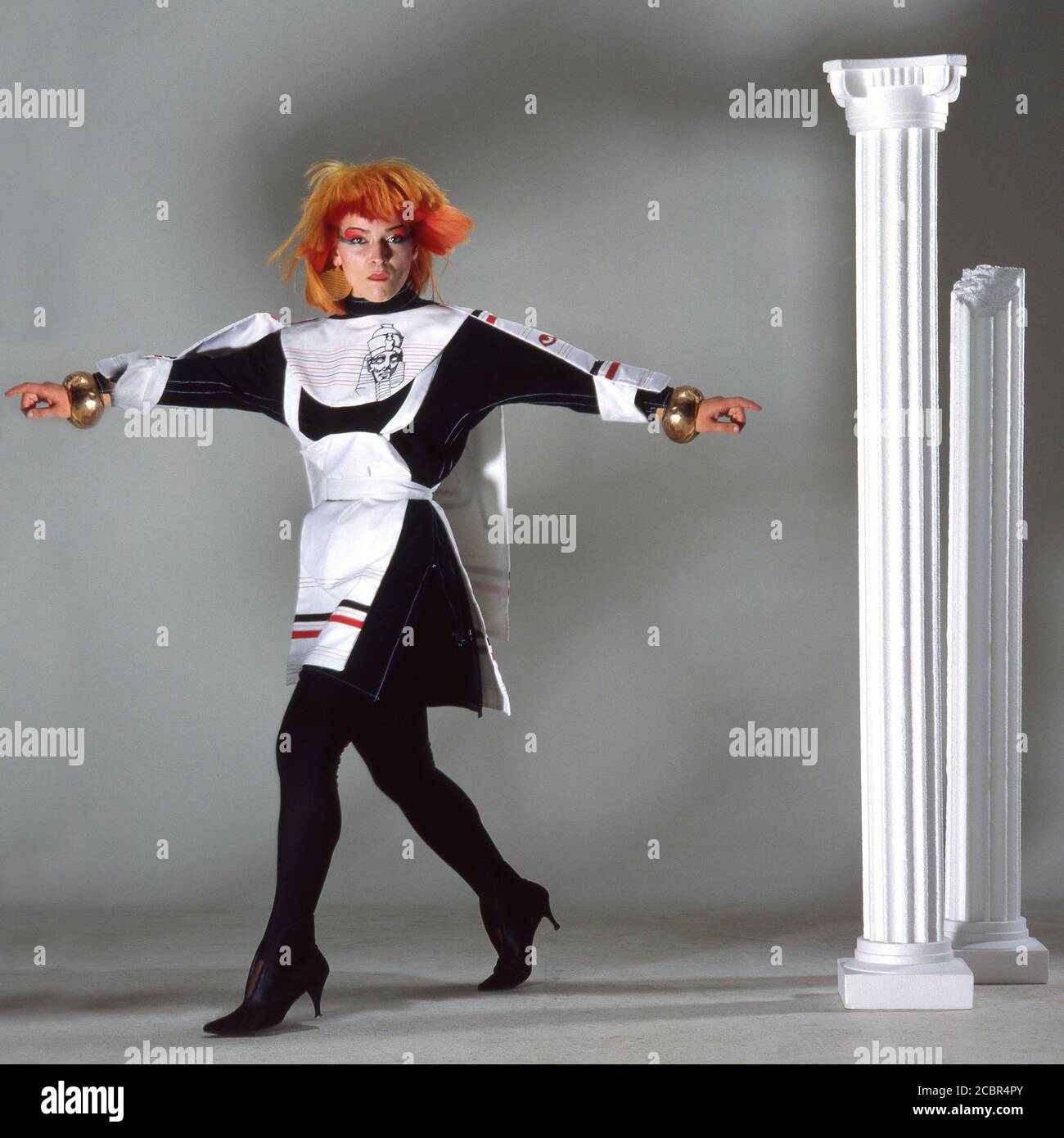 British punk rock singer toyah hi-res stock photography and images - Alamy