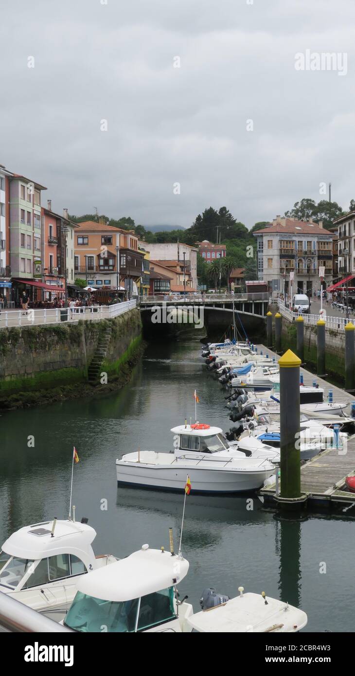 Llanes bridge hi-res stock photography and images - Alamy