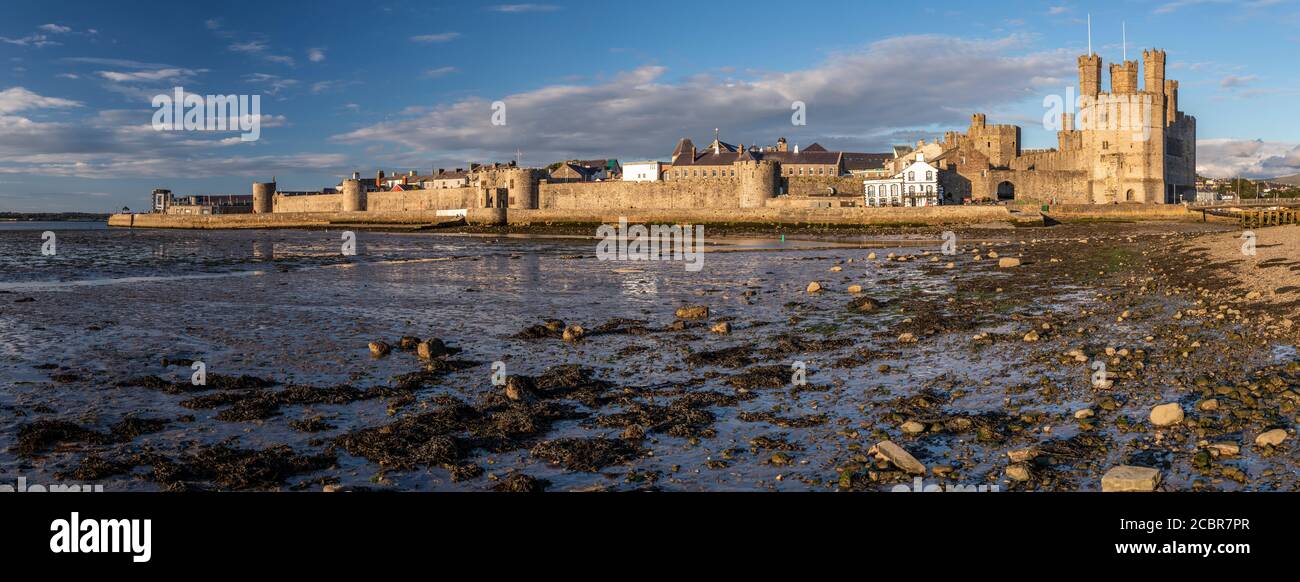 Panorama caernarfon hi-res stock photography and images - Alamy