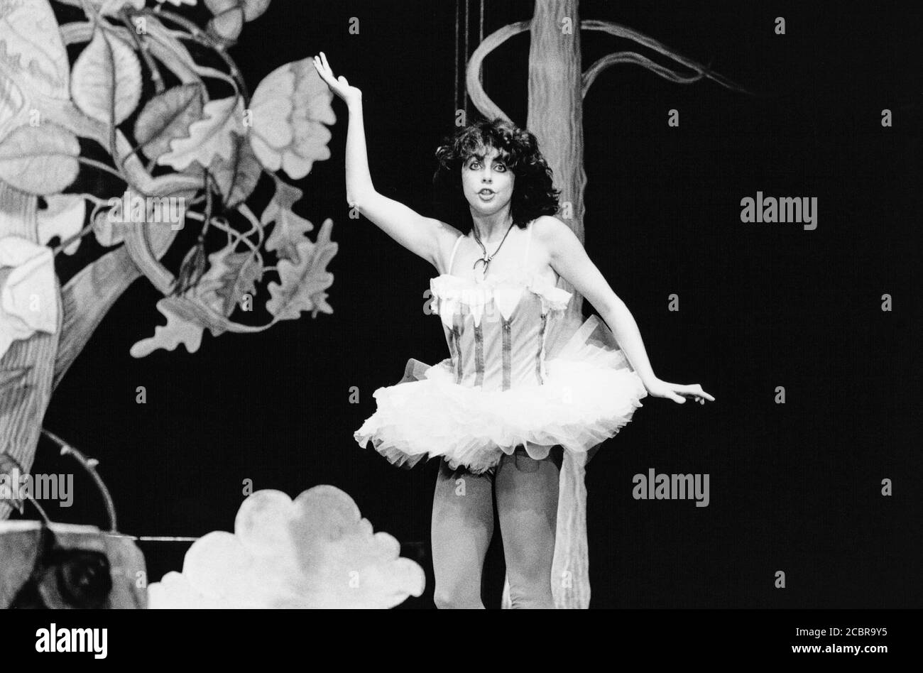 Arlene phillips young hi-res stock photography and images - Alamy