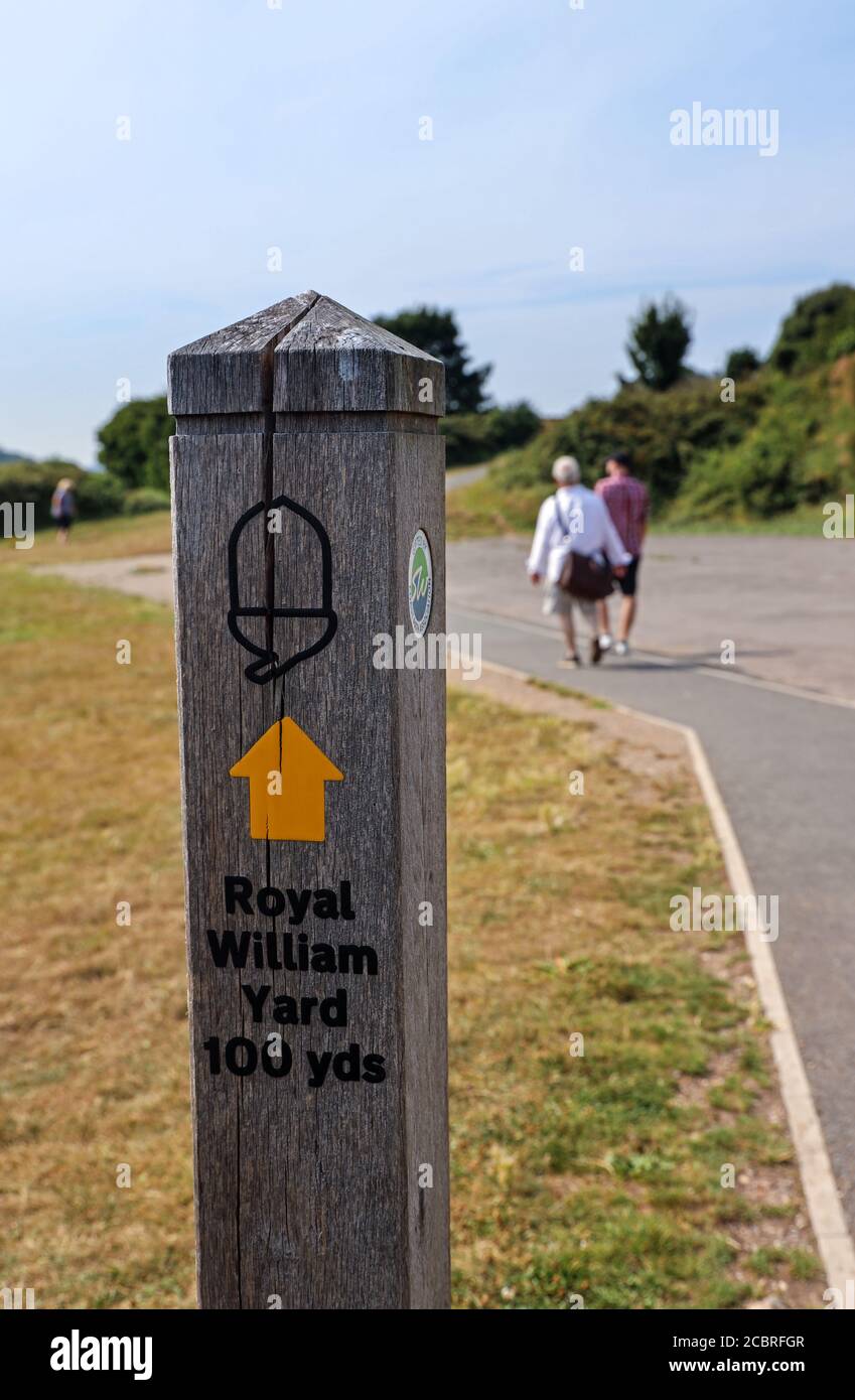 Sw coast path sign hi-res stock photography and images - Alamy