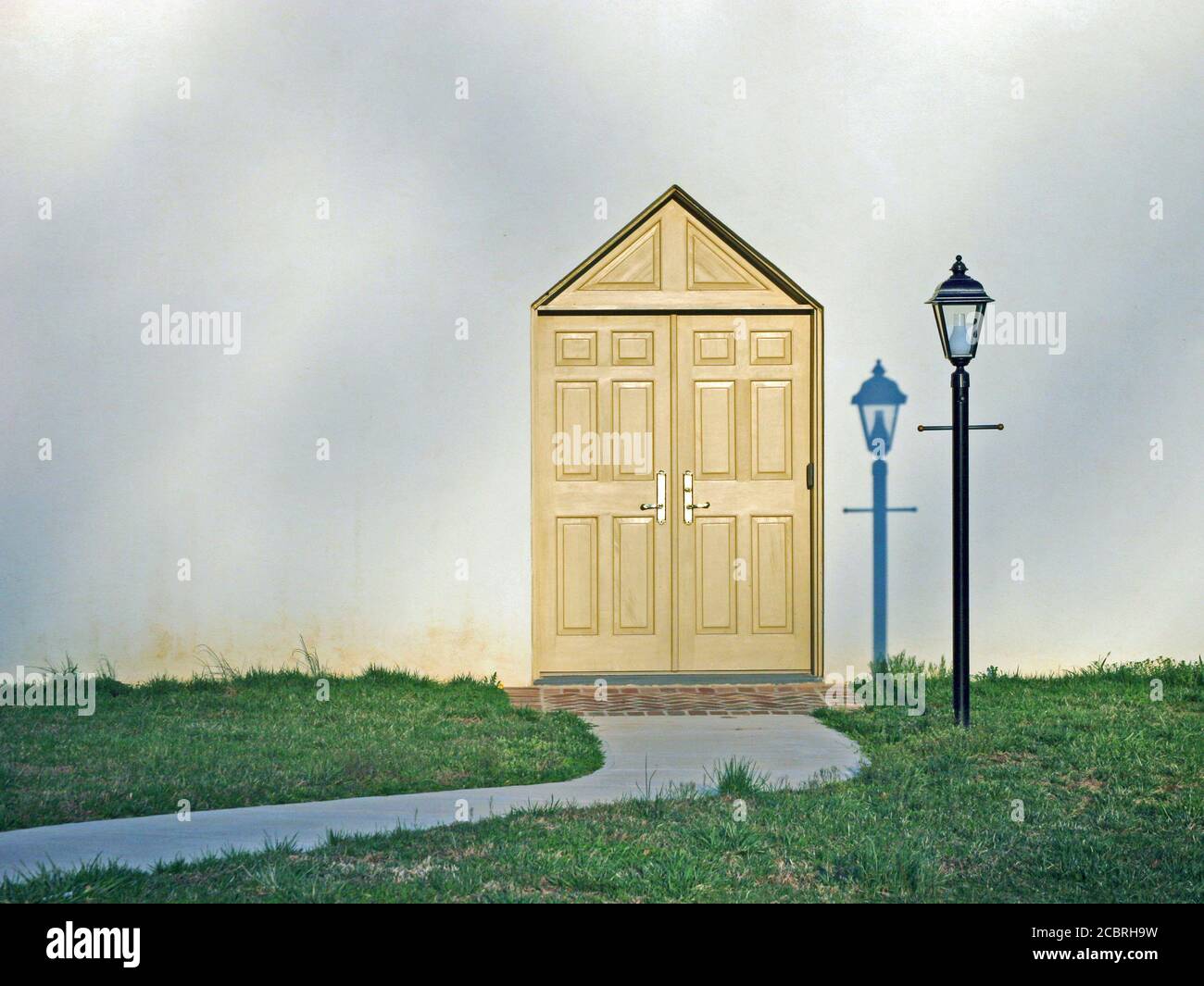 Entry triangle hi-res stock photography and images - Alamy