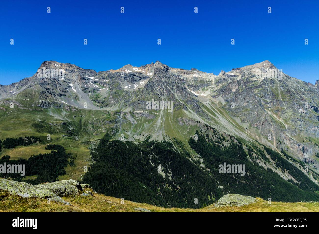 Snowy mountain peak Stock Photo - Alamy