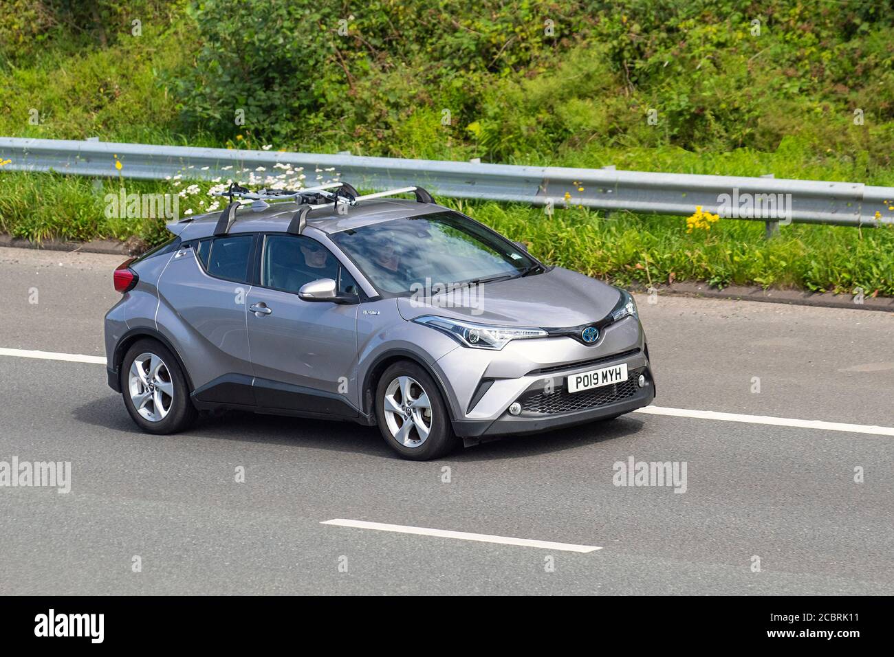 Toyota c hr icon hev cvt hi-res stock photography and images - Alamy