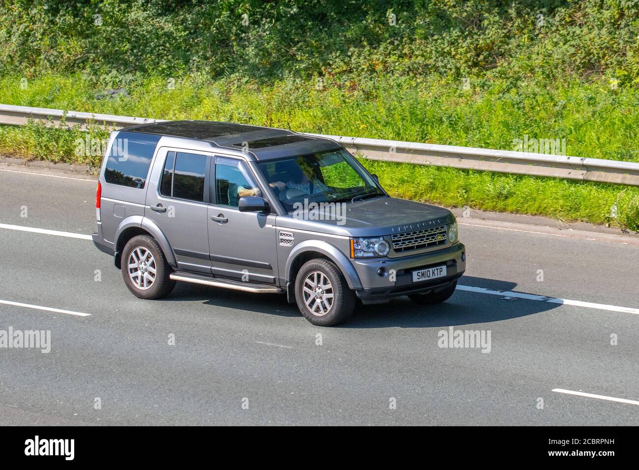 Land Rover Discovery 2010