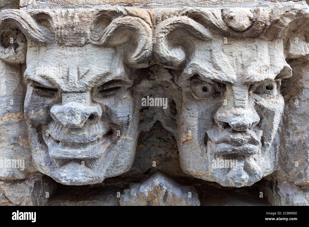 Stone face reliefs by Hilda Flodin at Pohjola Insurance building main ...