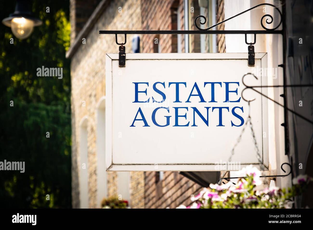 Agent sign hi-res stock photography and images - Alamy