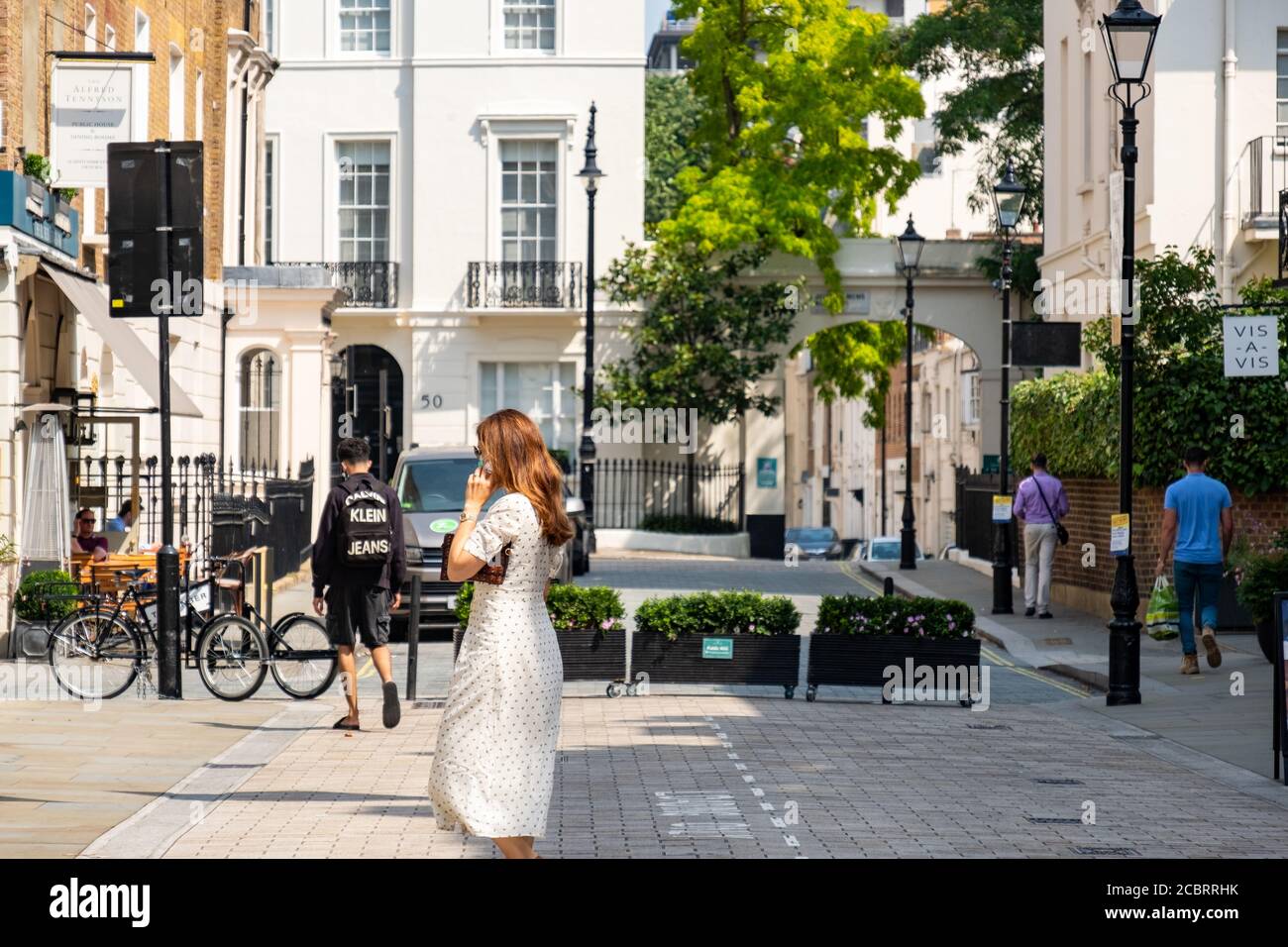 Luxury fashion hi-res stock photography and images - Alamy