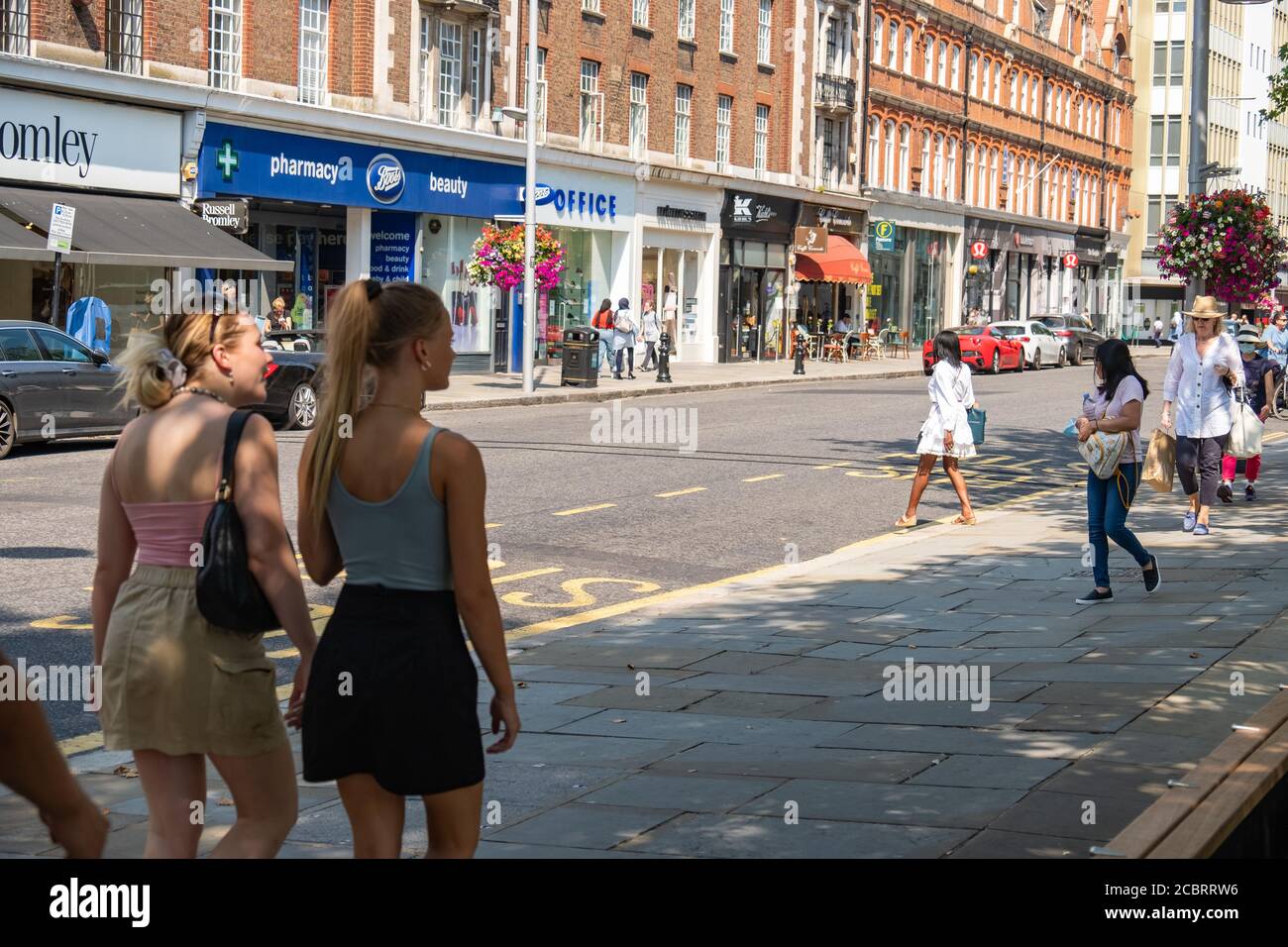 London- August, 2020: Shoppers on the Kings Road, an upmarket area of ...