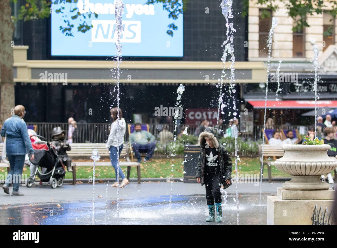 Thank you nhs sign hi-res stock photography and images - Alamy