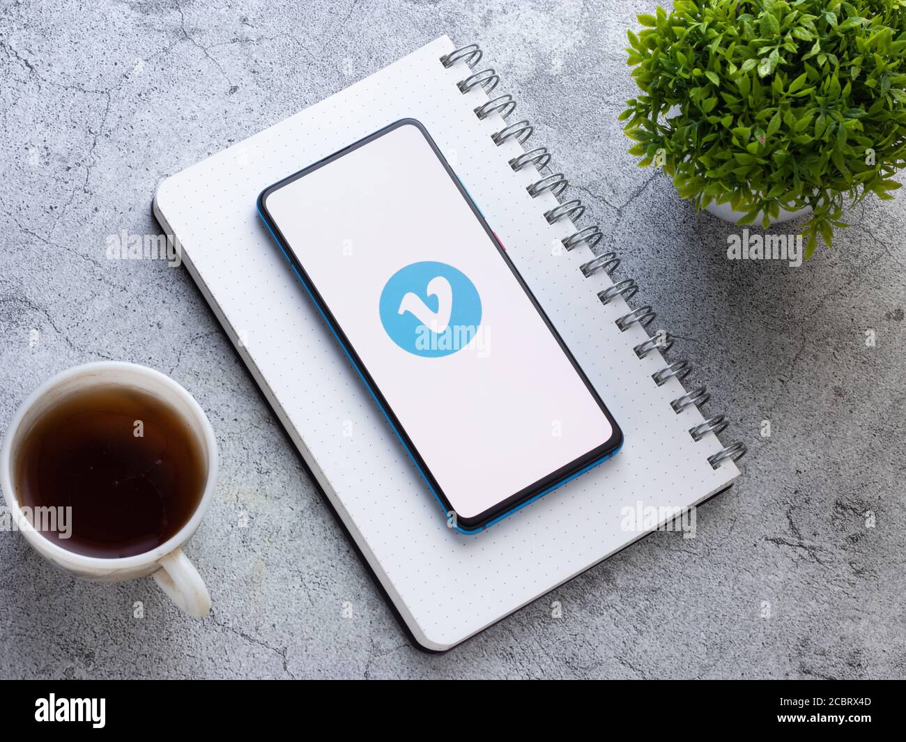 Vimeo icon logo hi-res stock photography and images - Alamy