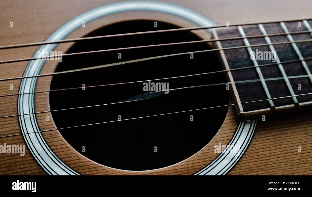 Acoustic sound waves hi-res stock photography and images - Alamy