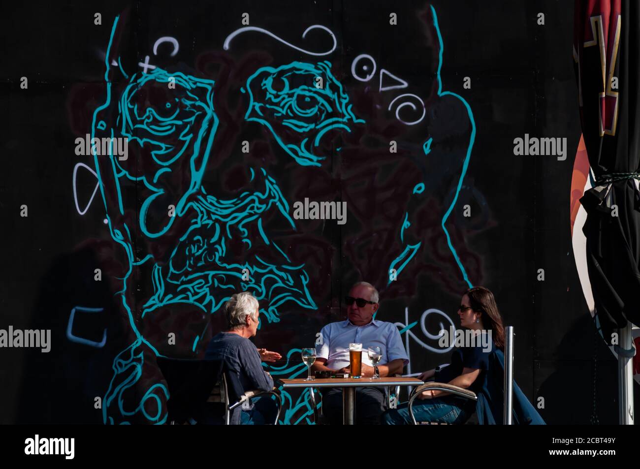 Glasgow, Scotland, UK. 15th August, 2020. New mural for The Clutha Bar ...