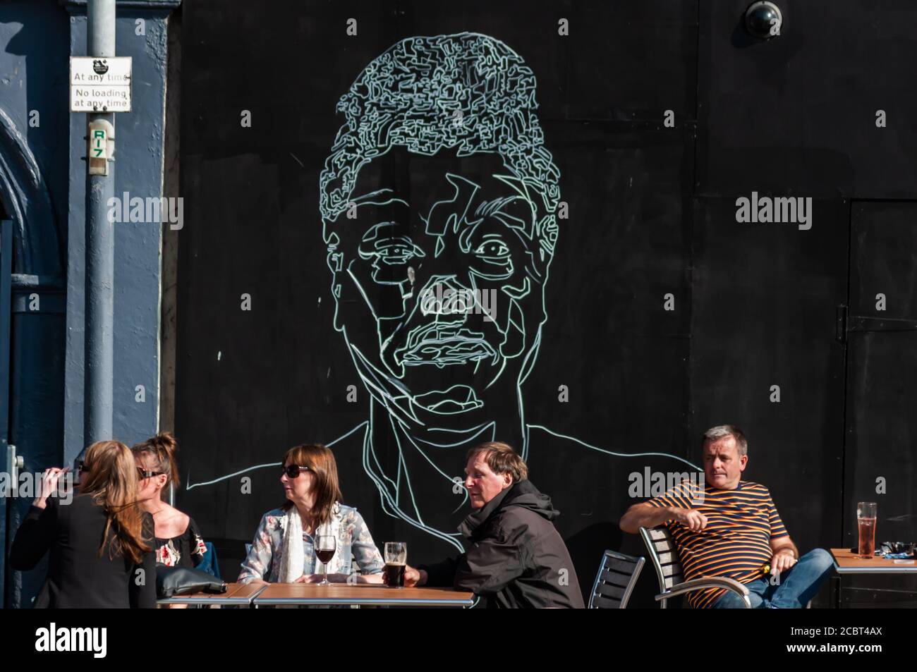 Glasgow, Scotland, UK. 15th August, 2020. New mural for The Clutha Bar ...
