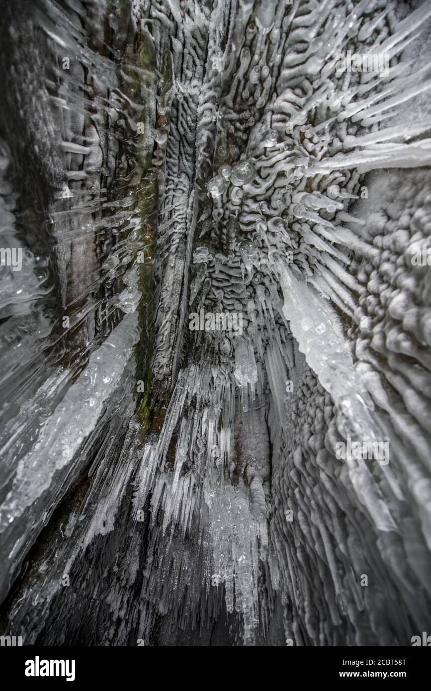 Stalactite ceiling hi-res stock photography and images - Alamy
