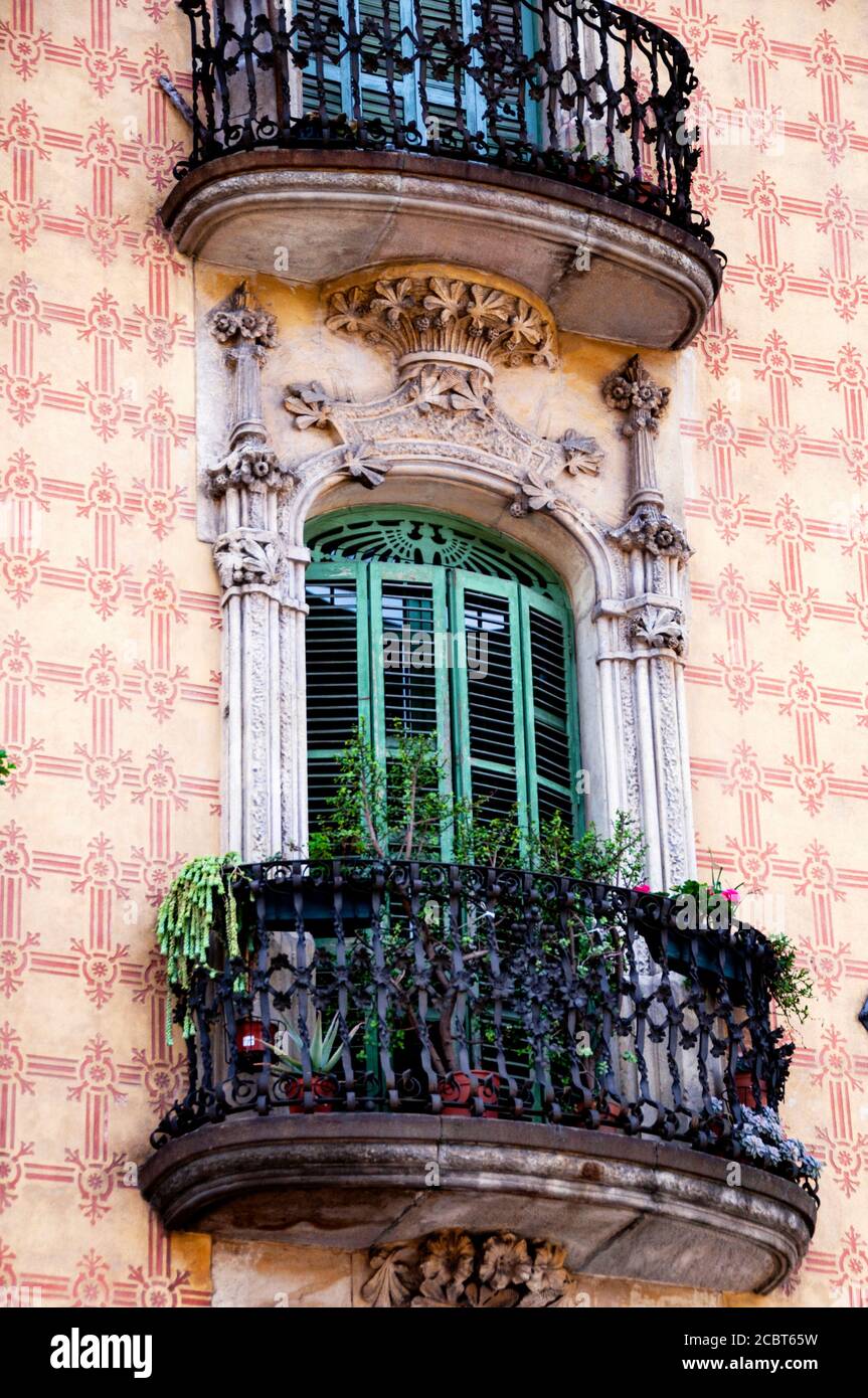 Catalan Modernism La Casa Ramos, Barcelona, Spain Stock Photo - Alamy