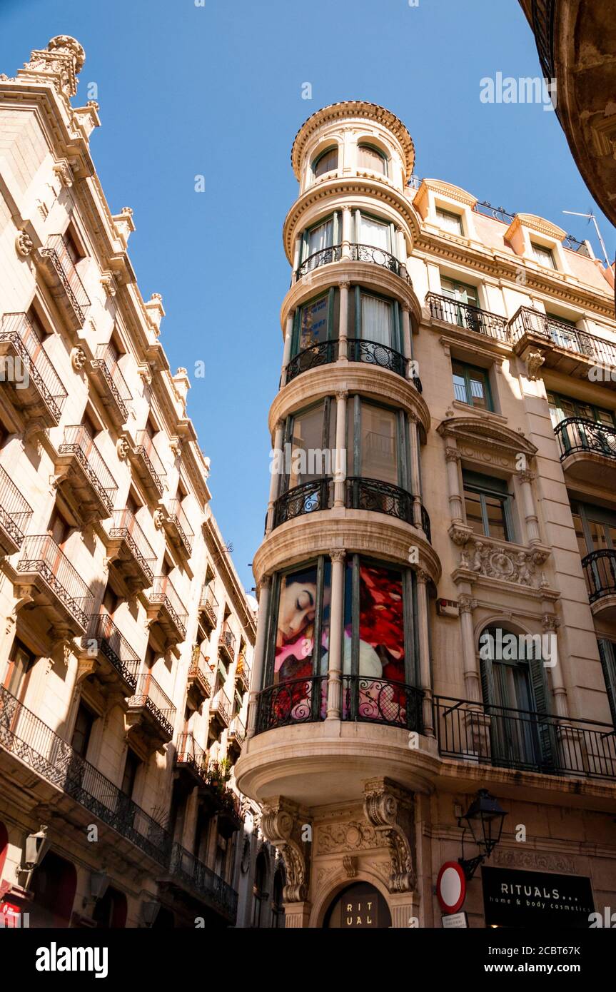 Catalonian architecture hi-res stock photography and images - Alamy
