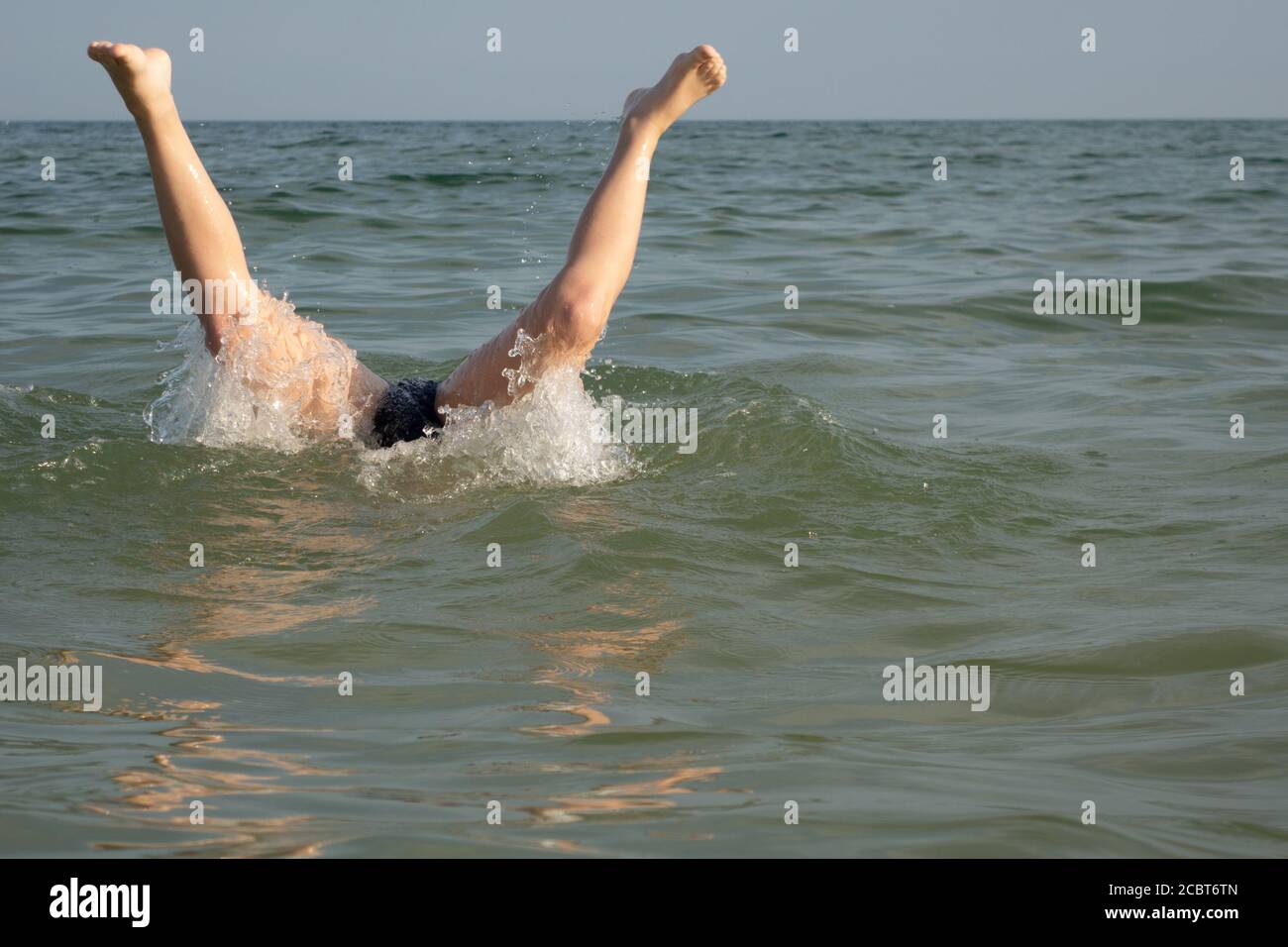Underwater handstand hi-res stock photography and images - Alamy