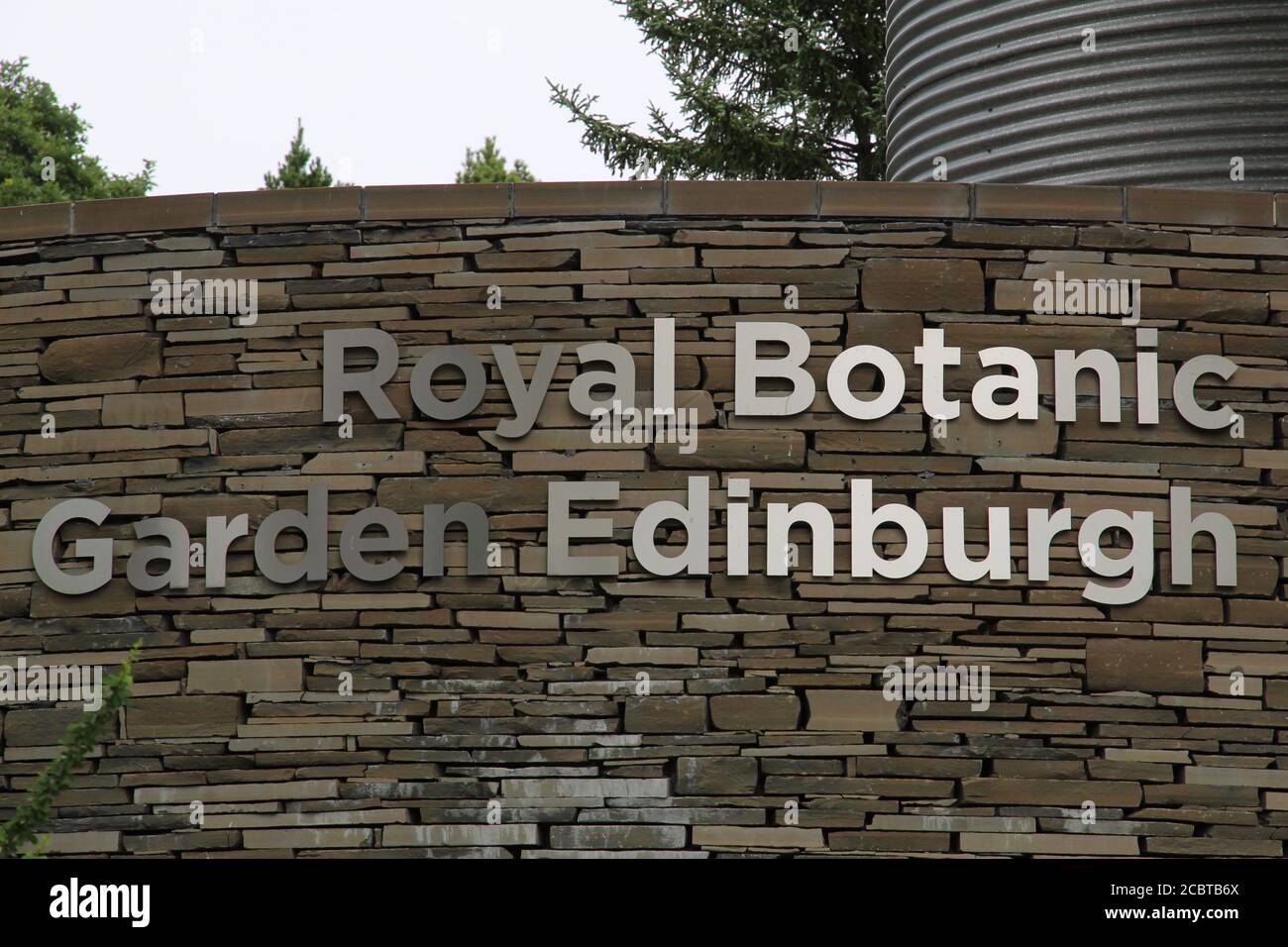 Entrance Sign at the Royal Botanic Garden Edinburgh Stock Photo - Alamy