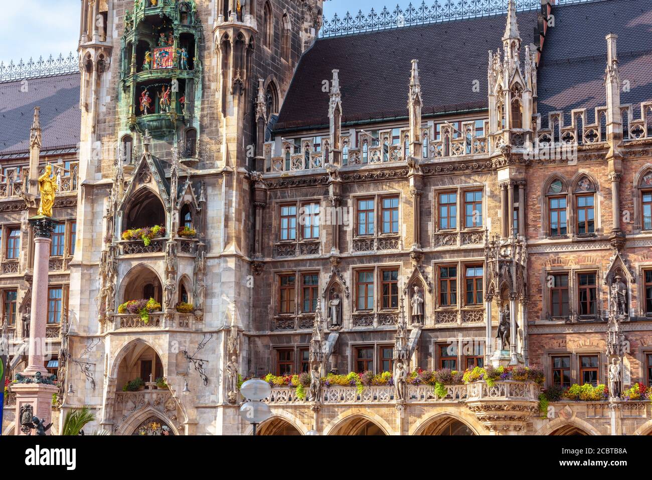New Town Hall or Neues Rathaus on Marienplatz square, Munich, Bavaria ...