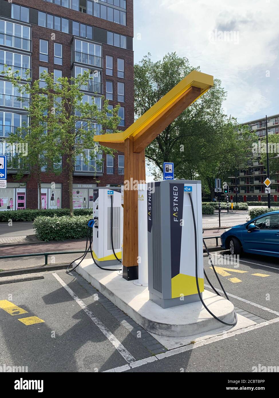 Fastned electric car charging hi-res stock photography and images - Alamy