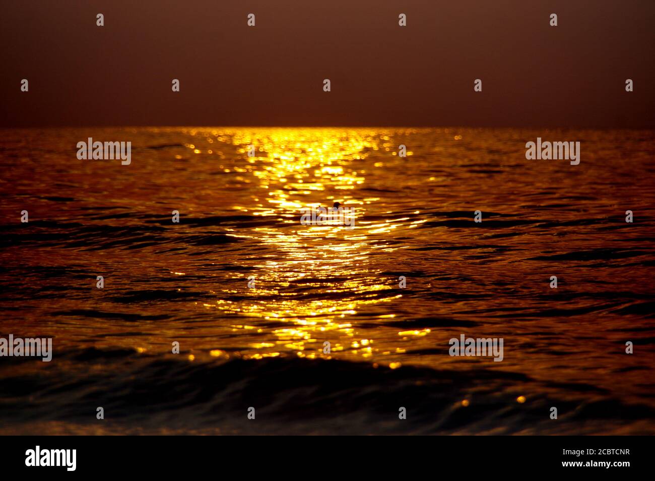 Red sea and sunset hi-res stock photography and images - Alamy