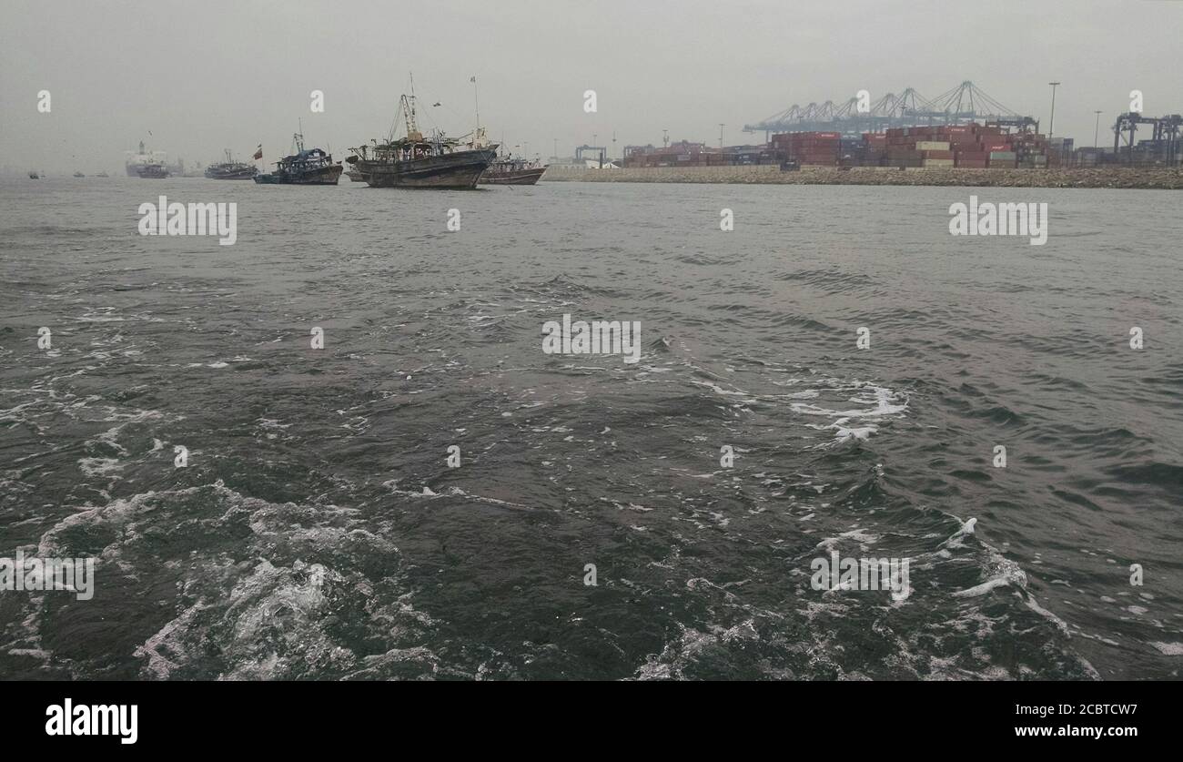 Karachi port deep water port hi-res stock photography and images - Alamy