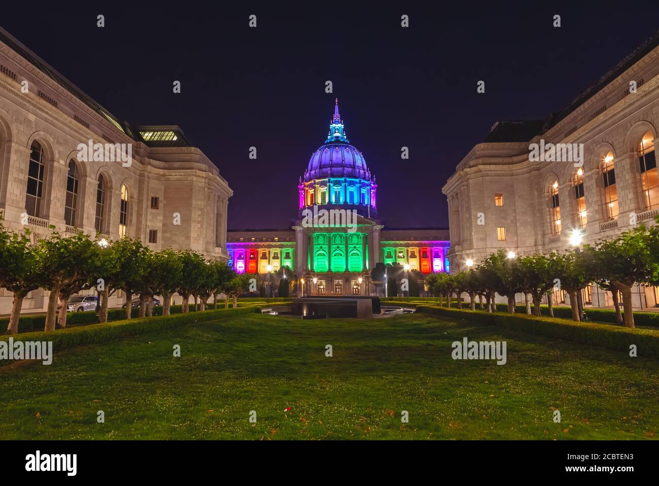 San Francisco City Hall lights up rainbow colors to celebrate the LGBT ...