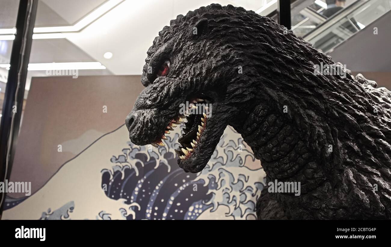 A View of the Japanese version of original Godzilla statue in Links ...