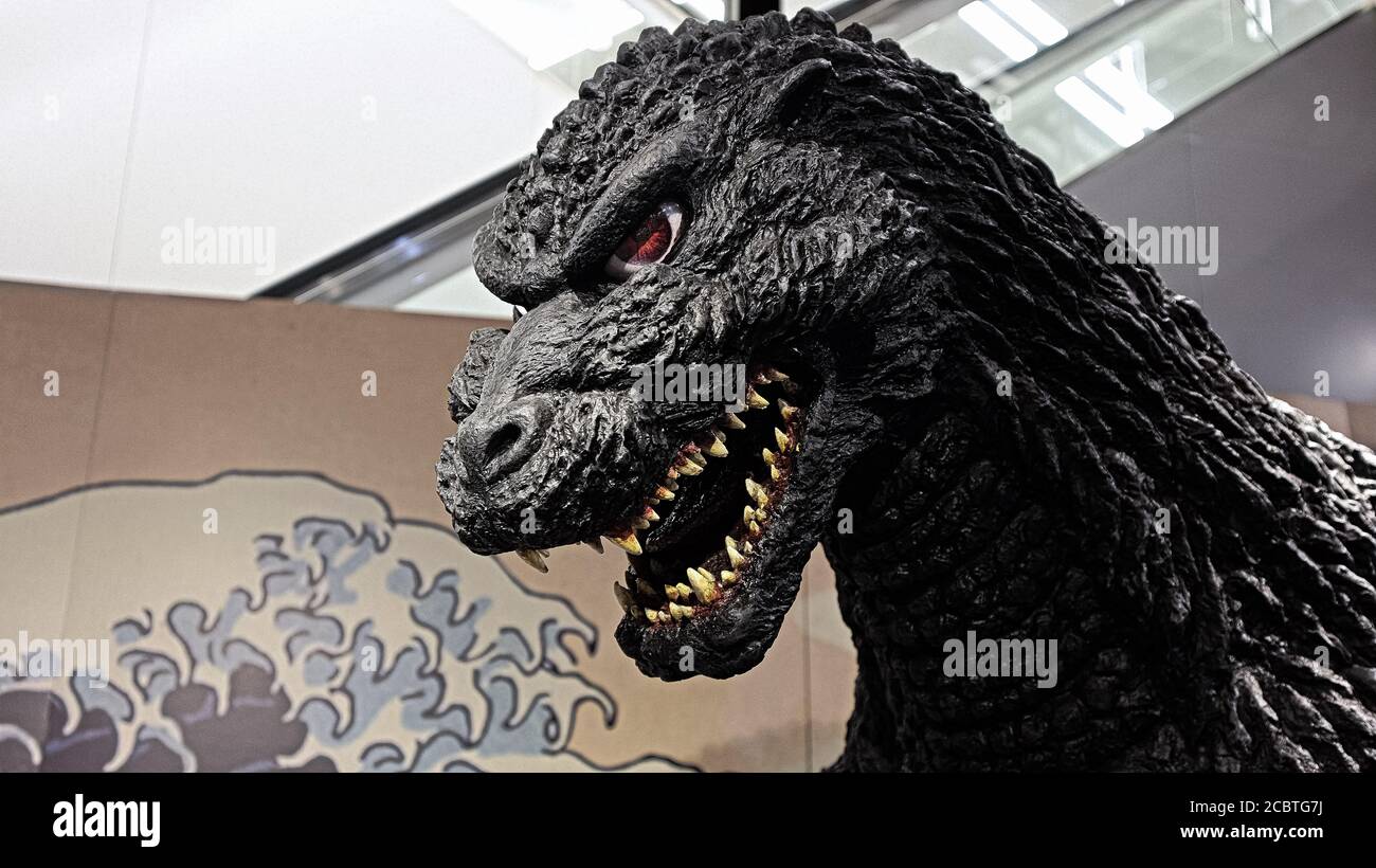 A View of the Japanese version of original Godzilla statue in Links ...