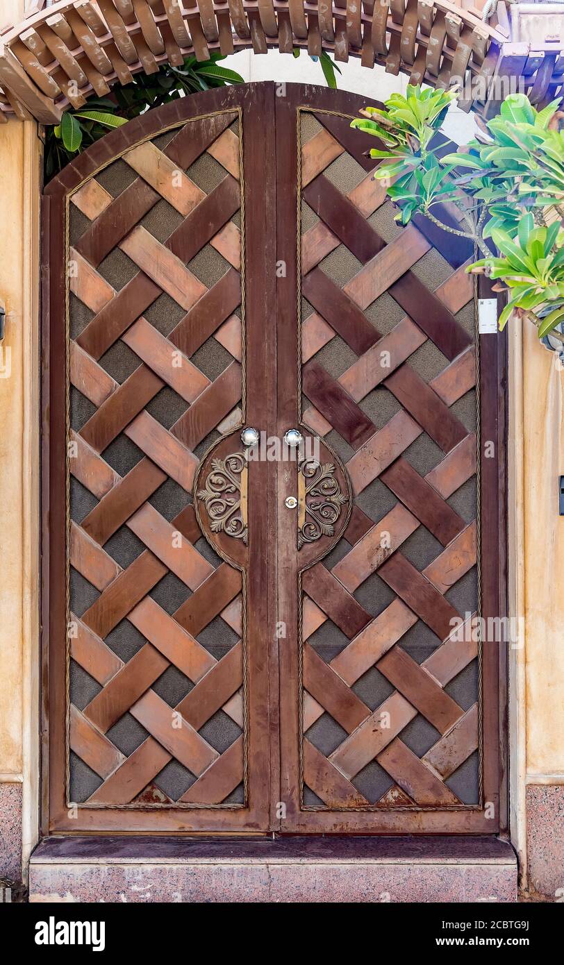 Saudi Arabian doors Stock Photo - Alamy