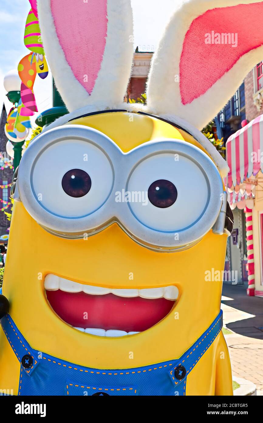 Statue of HAPPY MINION in Universal Studios Japan.Minions are character ...