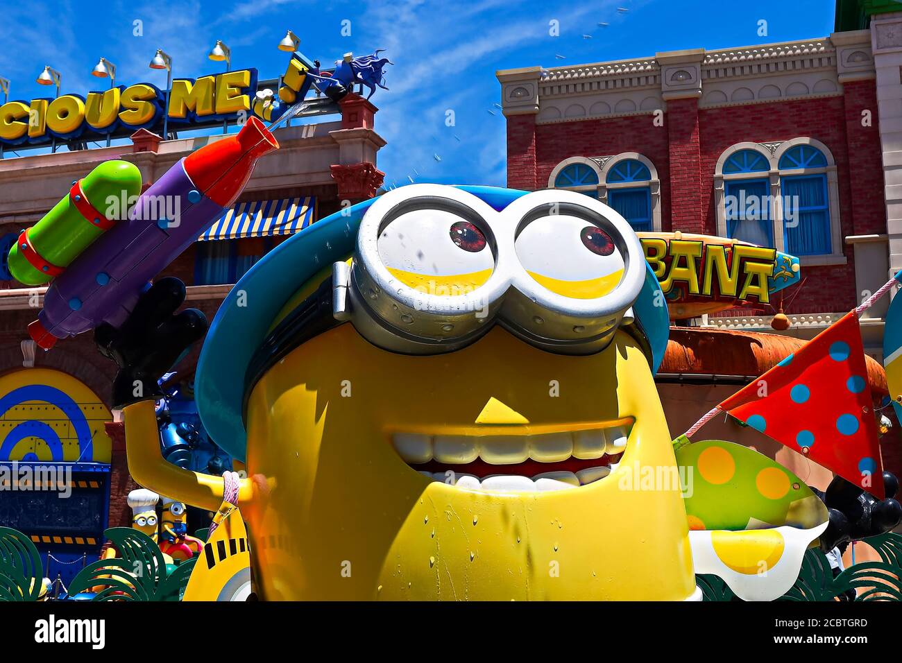 Statue of HAPPY MINION in Universal Studios Japan.Minions are character ...