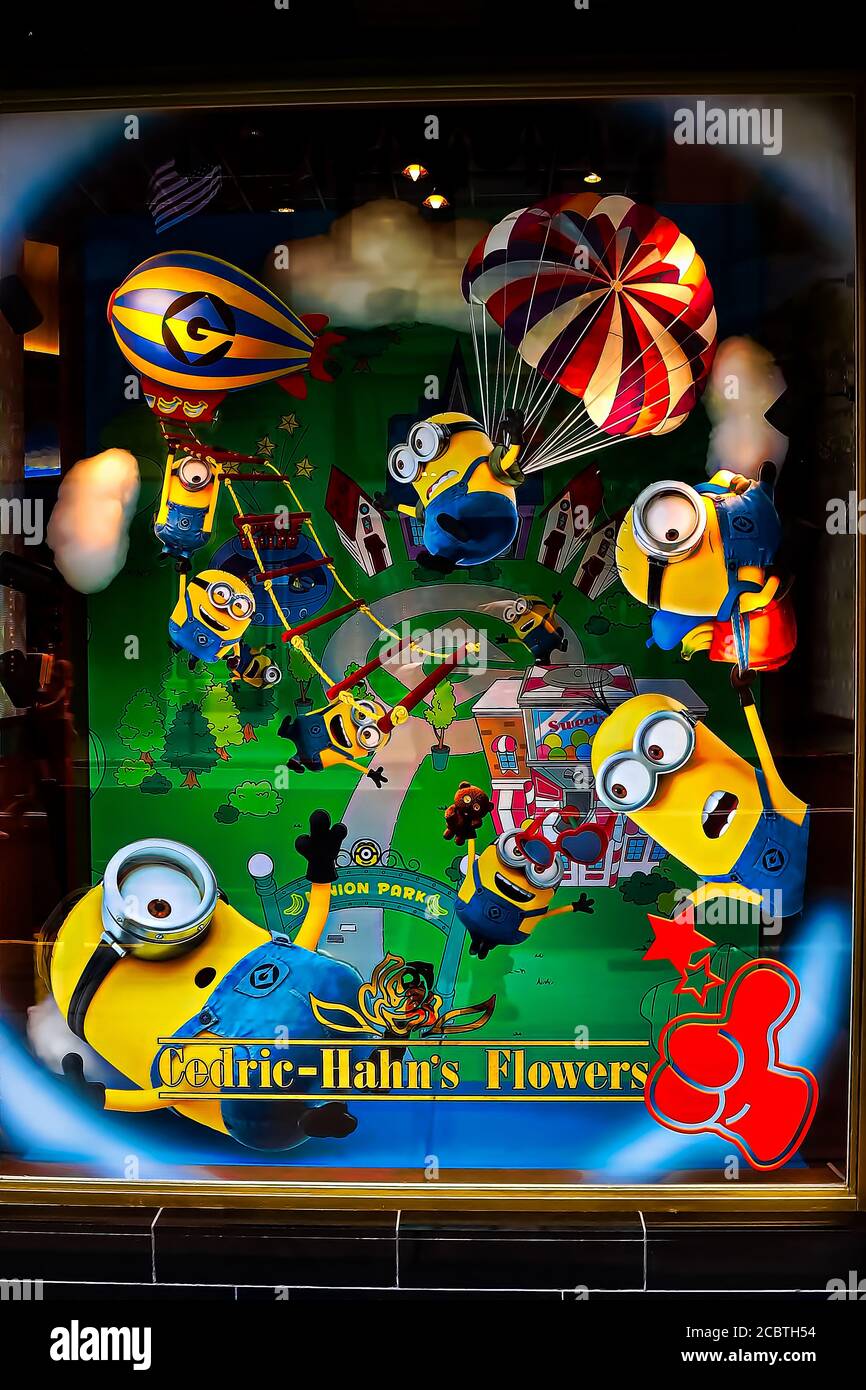 Photo of MINION PARK information sign in Universal Studios JAPAN ...