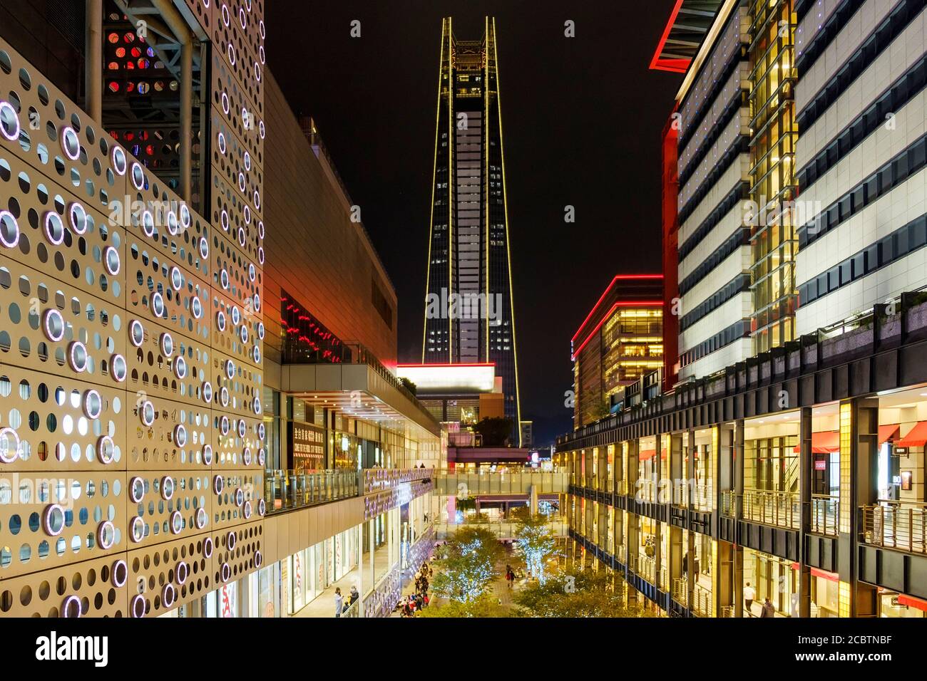 Taipei downtown hi-res stock photography and images - Alamy