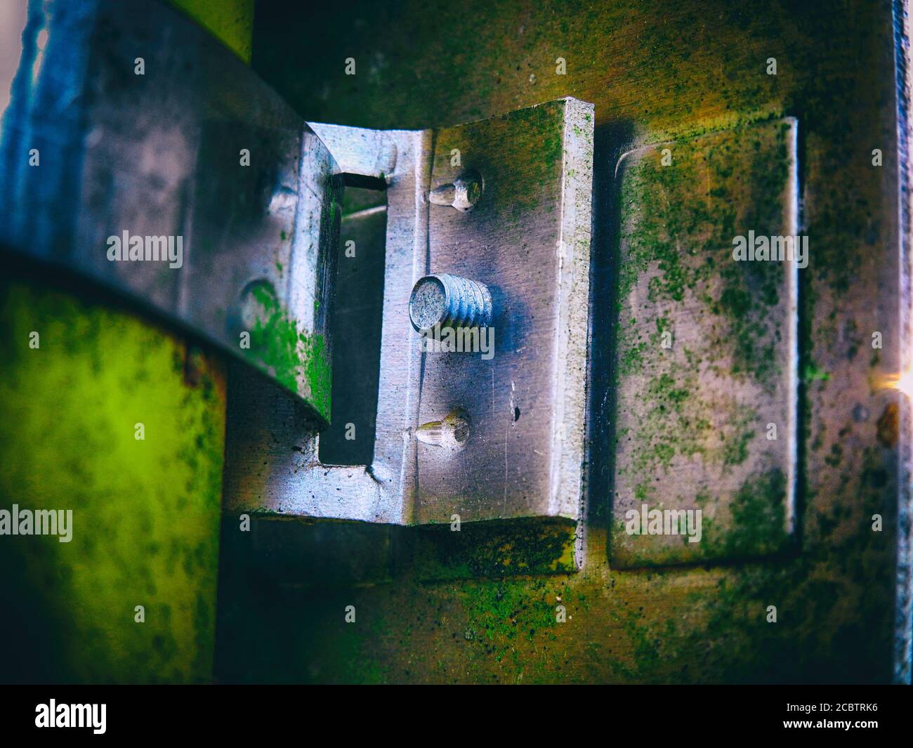 Screw attachment hi-res stock photography and images - Alamy