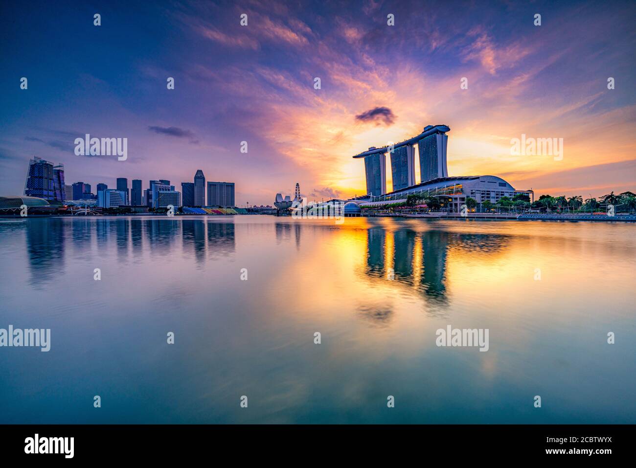 Panoramic view of Marina Bay Sands, Flyer, Gardens by the Bay ...