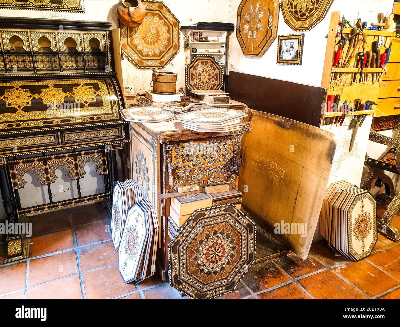 A shop in Alhambra Stock Photo - Alamy