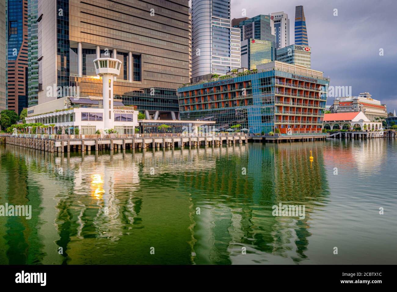 Iconic architectural landmarks and heritage in modern city-state of ...